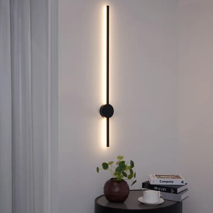 Moderna zidna lampa crna 100cm uklj. LED - Clockwise