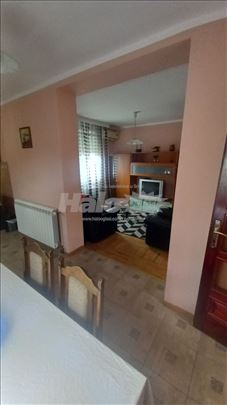 Stan Ledine, u kući,poseban ulaz