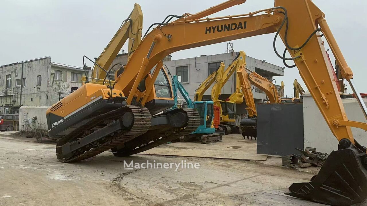 Hyundai R220LC-9S bager guseničar