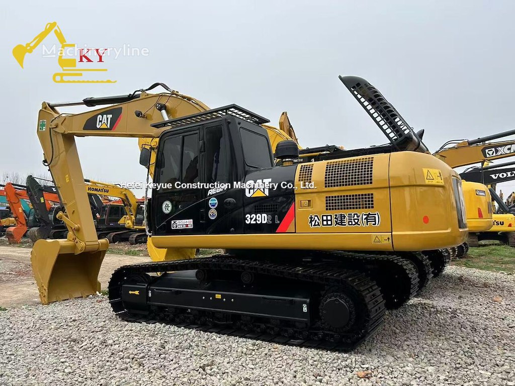 Caterpillar 329 bager guseničar