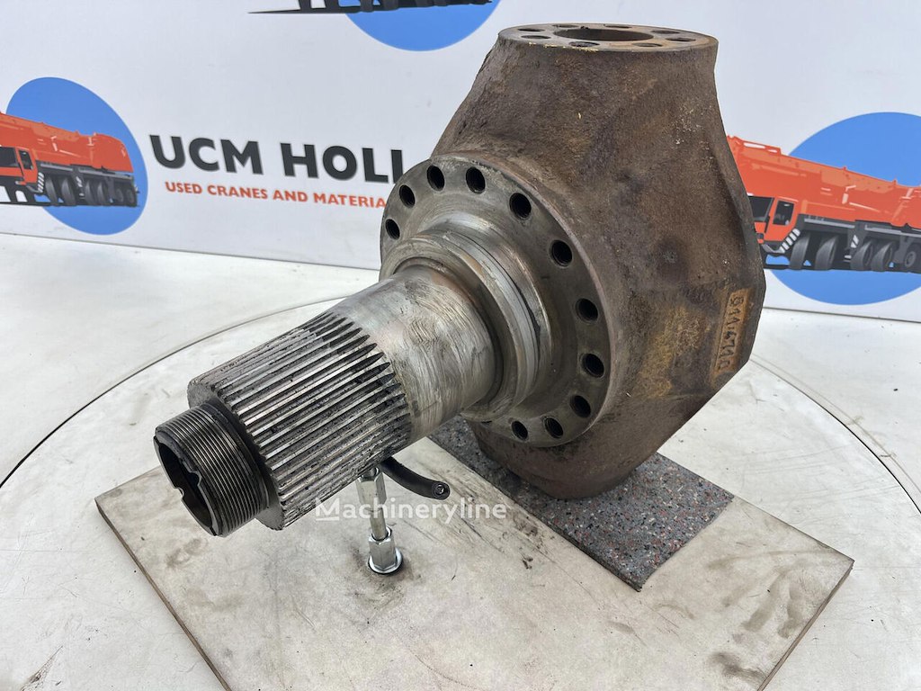 Krupp KMK 5100 Steering knuckle 16 holes axle 1 upravljački zglob za autodizalice