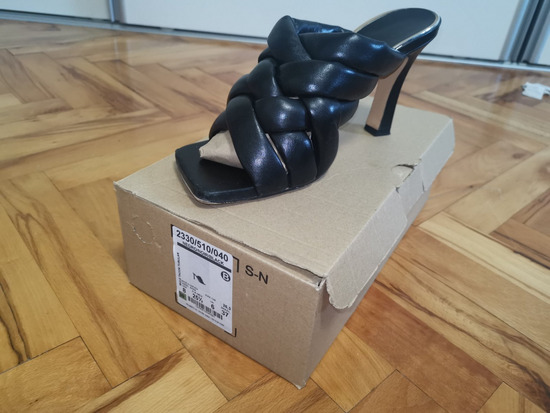 Papuče Zara koža