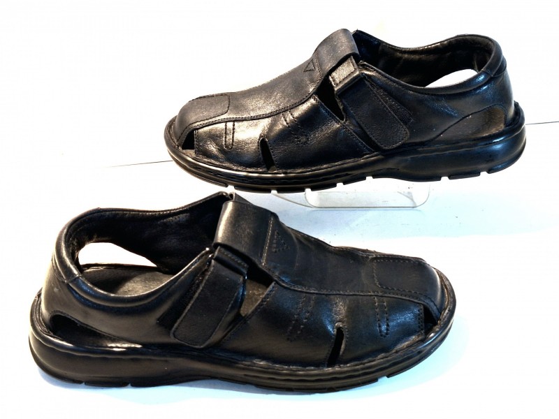 Kao NOVE ,,CLAUDIO CONTI,, KOZNE sandale br.44