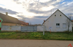 Kuca,ŽABALJ,CENTAR,kv: 1427, € 46350, ID: 3004324