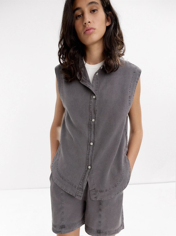 SLEEVELESS 100% LYOCELL SHIRT