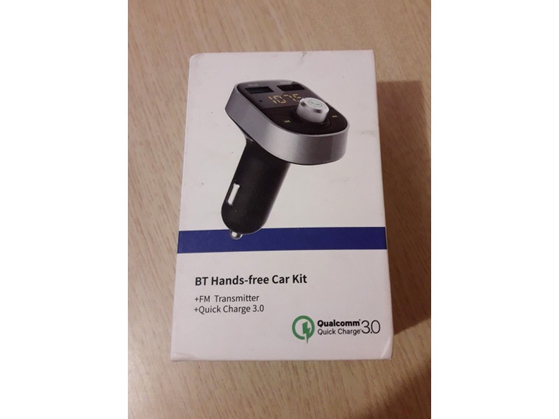 Brzi punjač - hands free - Quick Charge 3.0 - Novo