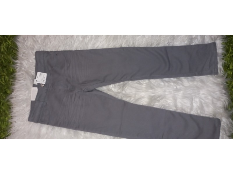 H&M mekane farmerice vel.128 (7-8 g) NOVE SA ETIKETOM!