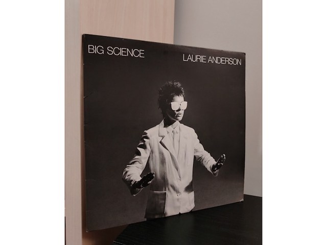 Laurie Anderson – Big Science