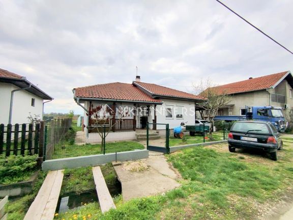 Kuća - Borča kod BSK-a ID#4981