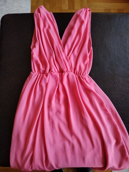 Roze letnja haljina