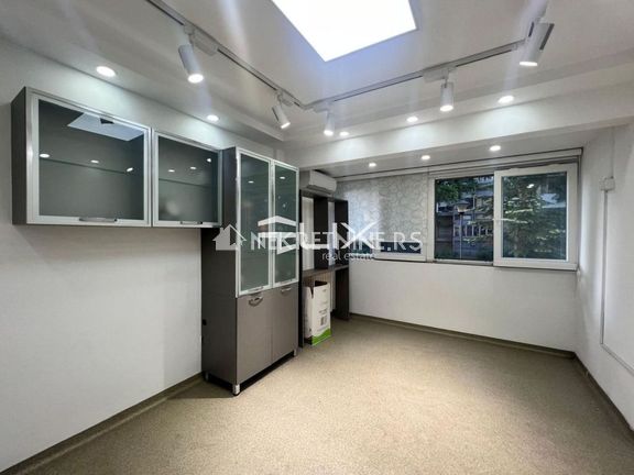 HOTEL YU - 58m2 + 23m2 uknjižen podrum