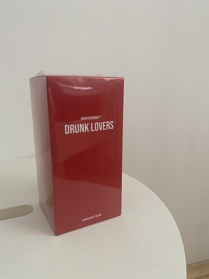 Borntostandout Drunk Lovers