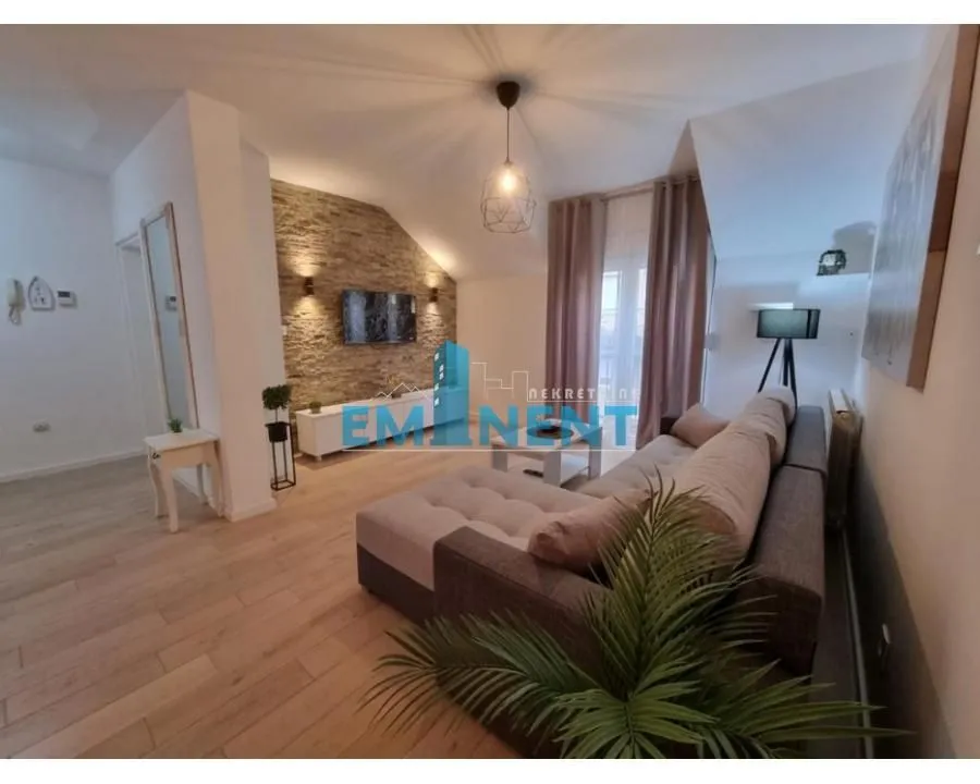 Izdavanje, dvosoban stan, 50m2, Južni Bulevar, Vračar, Beograd