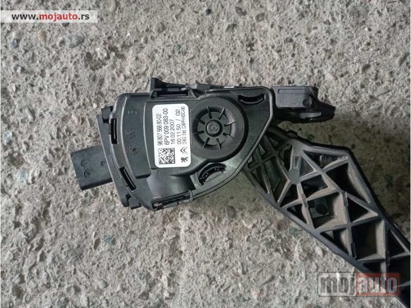 Senzor papucice gasa 1.4hdi za Peugeot 207