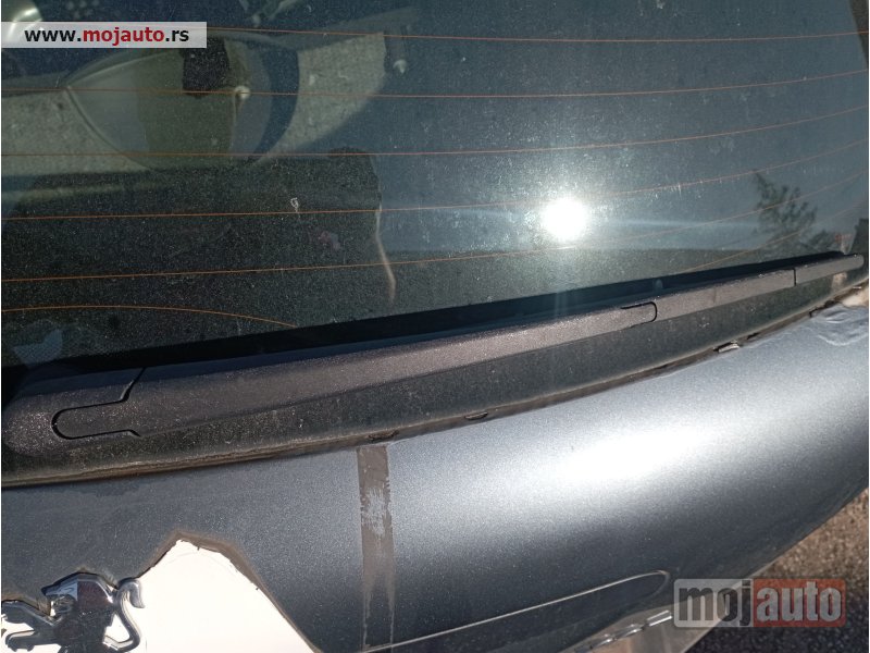 Nocas metlice zadnjeg brisaca za Peugeot 207