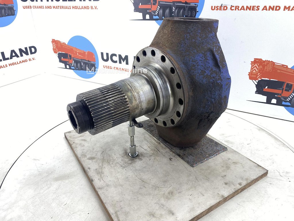 Terex AC 205 Steering knuckle 16 holes upravljački zglob za autodizalice