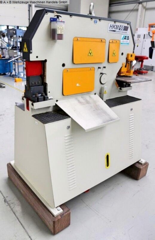 Sahinler HKM 60 pogonska presa