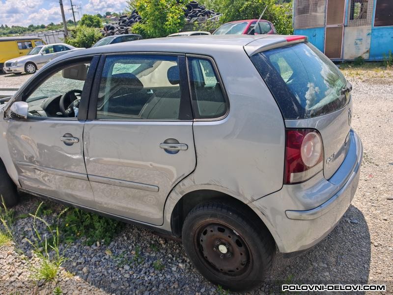 Volkswagen Polo 1.2b Kompletan Auto U Delovima