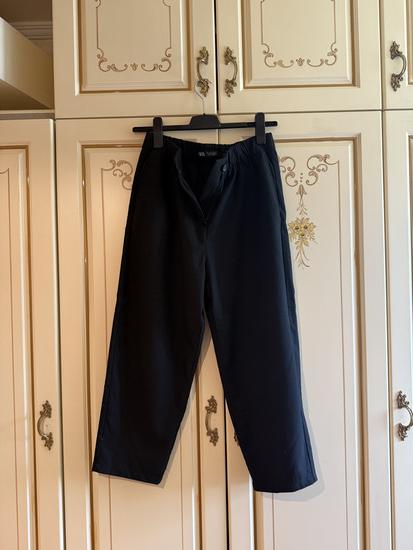 Zara pantalone (nenosene)