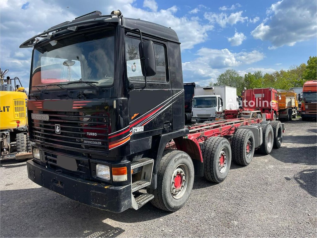 Volvo Terberg F2850 10x4 kamion šasija