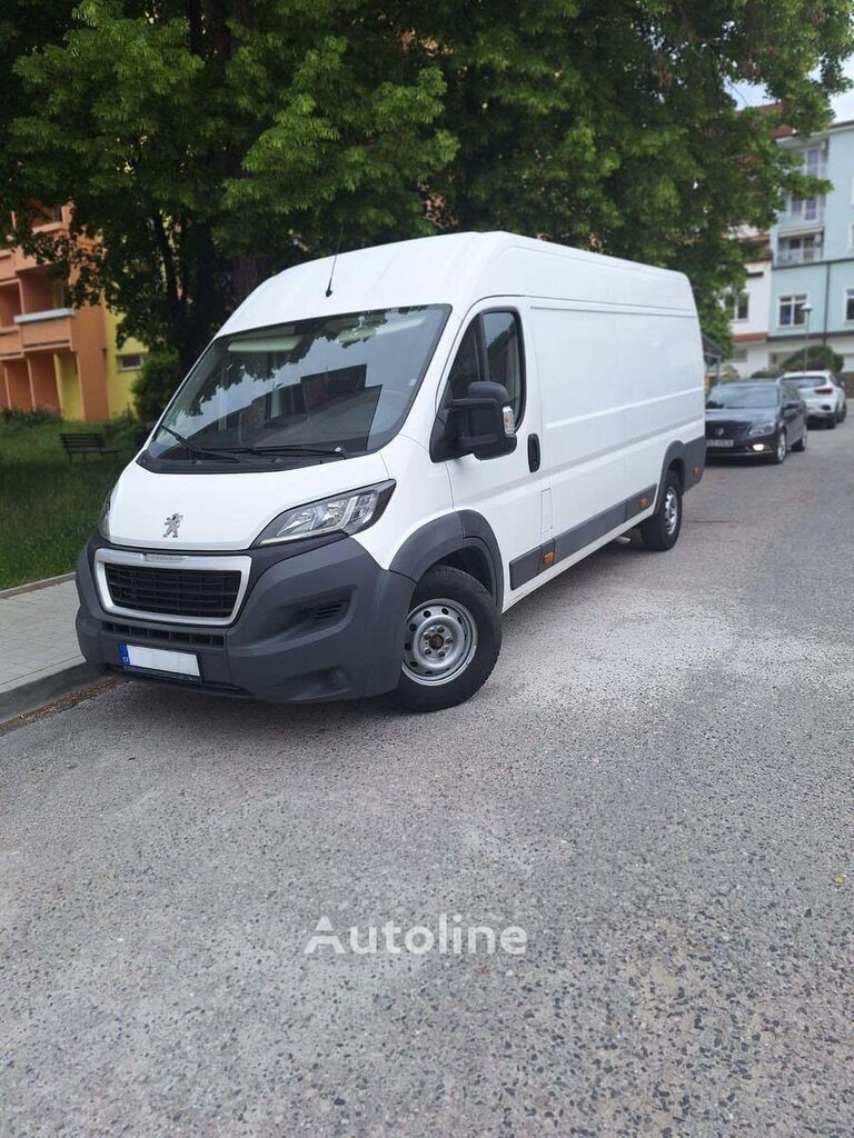 Peugeot Boxer minibus furgon