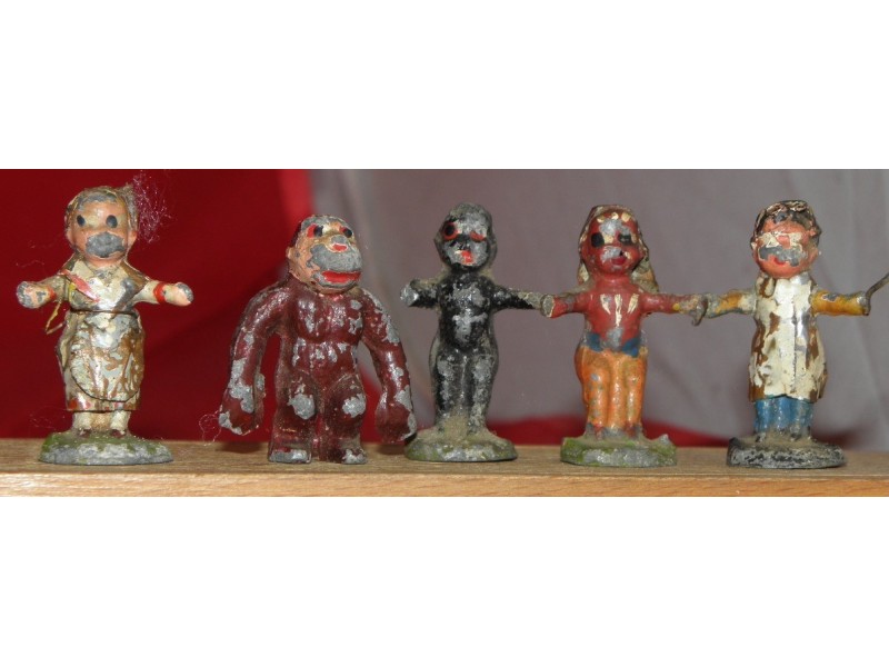 LOT: OLOVNE FIGURICE 5kom.