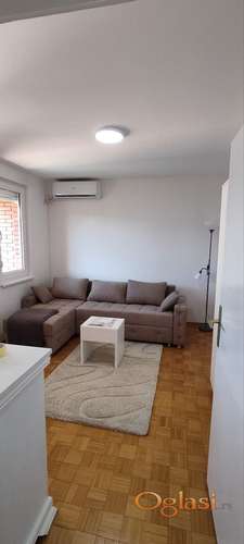Jednoiposoban stan na Novom Naselju