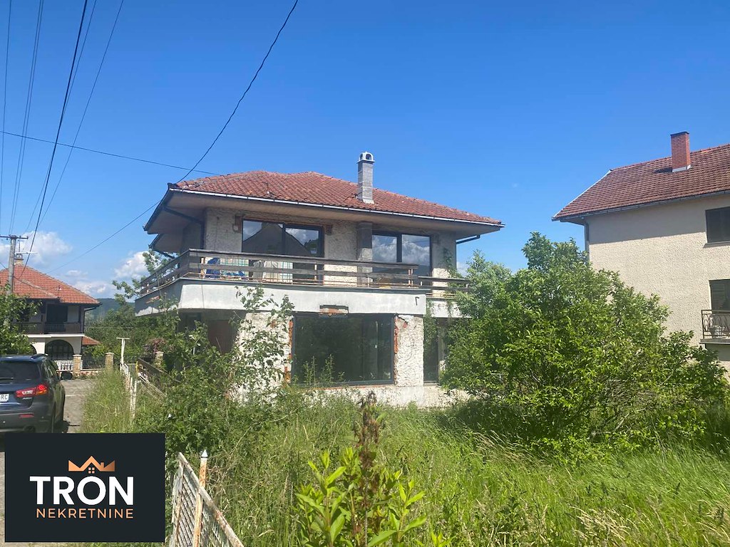 Kuća u Ruđincima 217m2