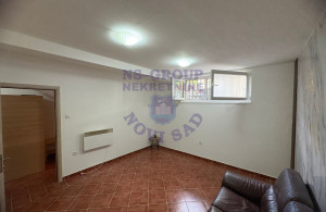Prodajem Stan-Apartman, Grbavica