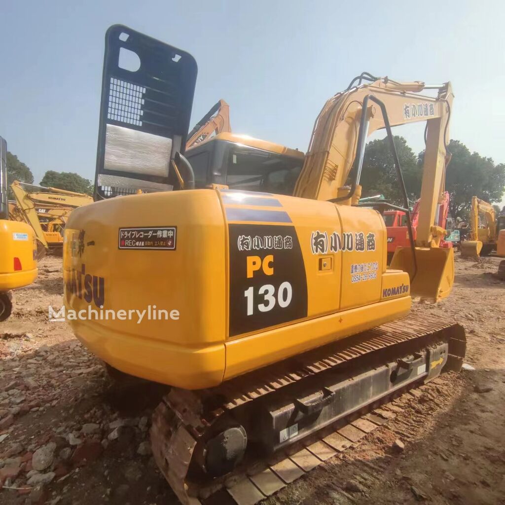 Komatsu PC130 bager guseničar
