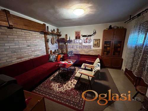 Vikendica na Banstolu