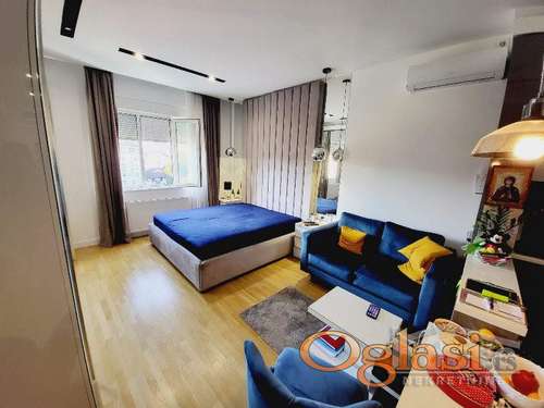 STAN - NOVI SAD - CENTAR - 29m2 - 154500 evra