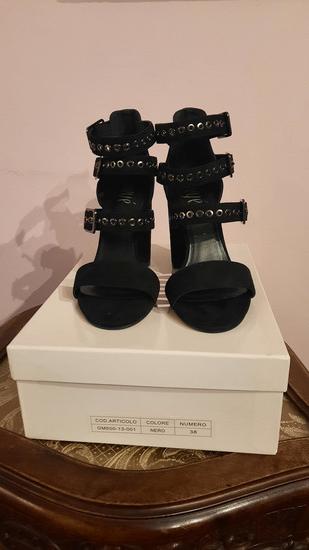 Ovye sandale nove SNIZENO 5000