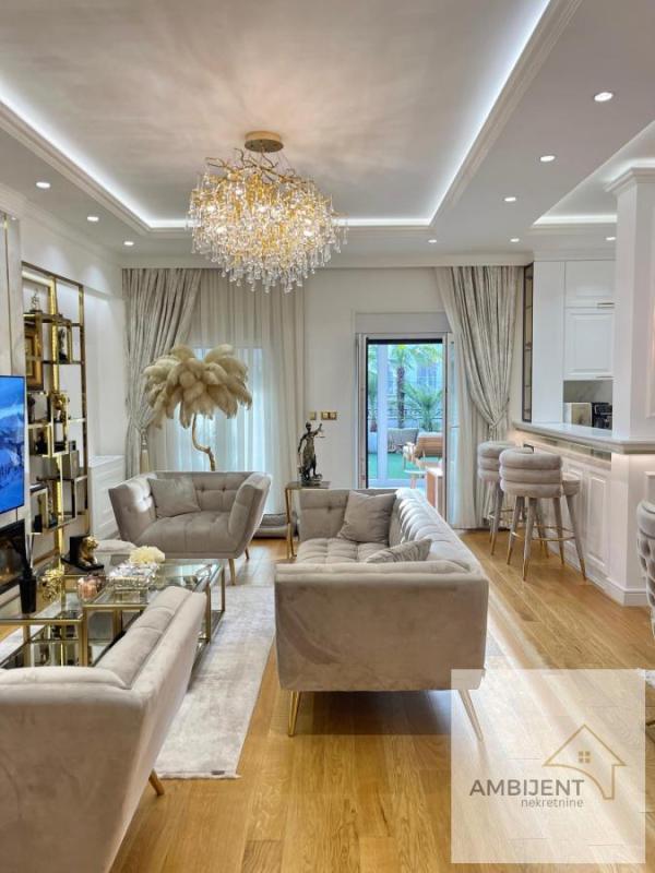 Četvorosoban stan na prodaju, 175m2, 950.000€