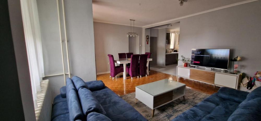 Dvoiposoban stan na prodaju, 71m2, 191.000€