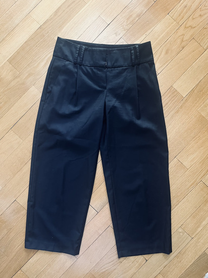 Kookai crne 3/4 pantalone