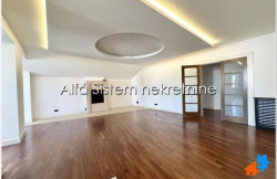 Prodajem Stan-Apartman, Banovo Brdo, Čukarica, Beograd, €460.000