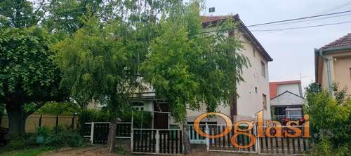 Prodajem kuću u Rumi na odličnoj lokaciji, nedaleko od Doma zdravlja, vrtića, igrališta