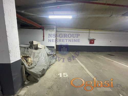 Garažno mesto u suterenu zgrade na Salajci