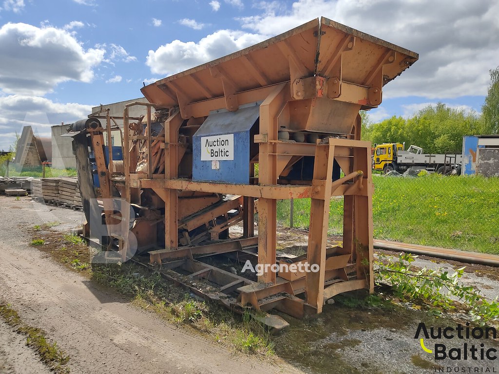 Prodaje se BMD RA700/4 drobilicu za kamen na aukciji