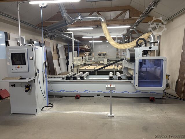 Machining centar
Weeke Optimat BHC Venture 08M