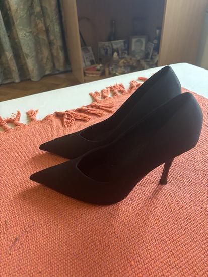 Zara 38