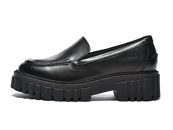 Page Loafer