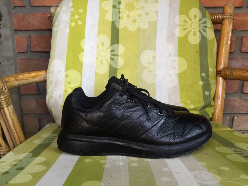 Original Adidas kozne patike