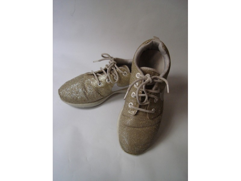 Patike NIKE