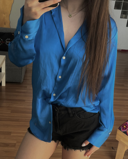 SNIZENO 1200din ZARA Satenska kosulja