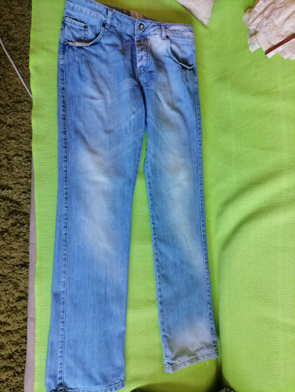NOVE farmerice TRF DENIM RULES 36