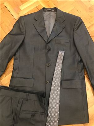 Komplet odelo - sako, pantalone, kravata 48