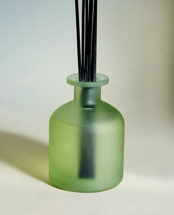 (230 ML) MIRISNI OSVEŽIVAČ SA ŠTAPIĆIMA TUBEROSE