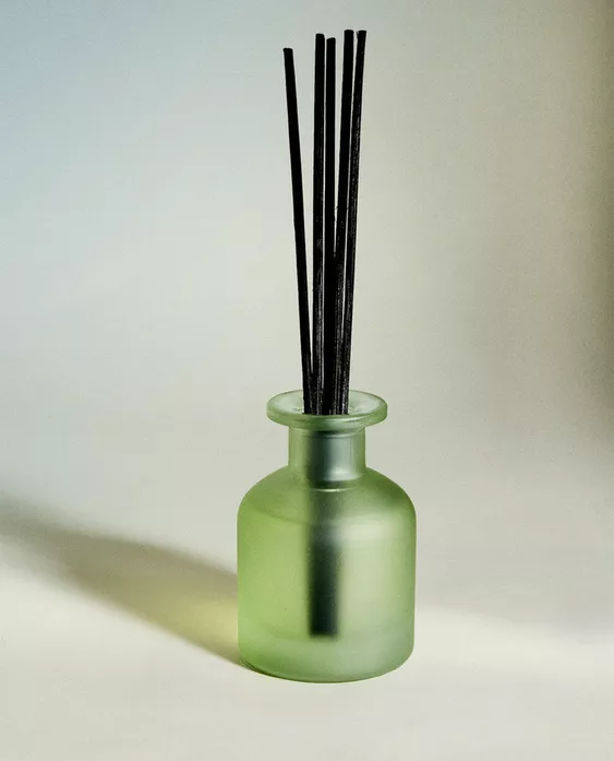 (120 ML) MIRISNI OSVEŽIVAČ SA ŠTAPIĆIMA TUBEROSE
